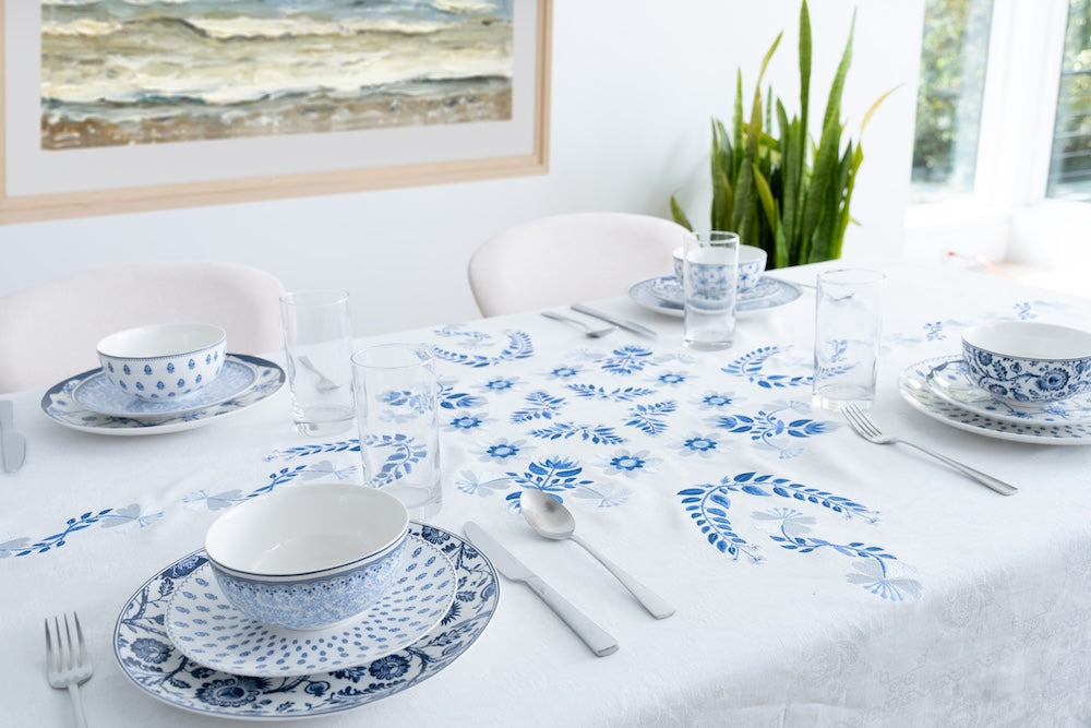 Nappe fleurie inspirée du folklore