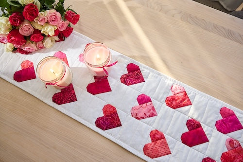 In-the-Hoop Small Heart Table Runner